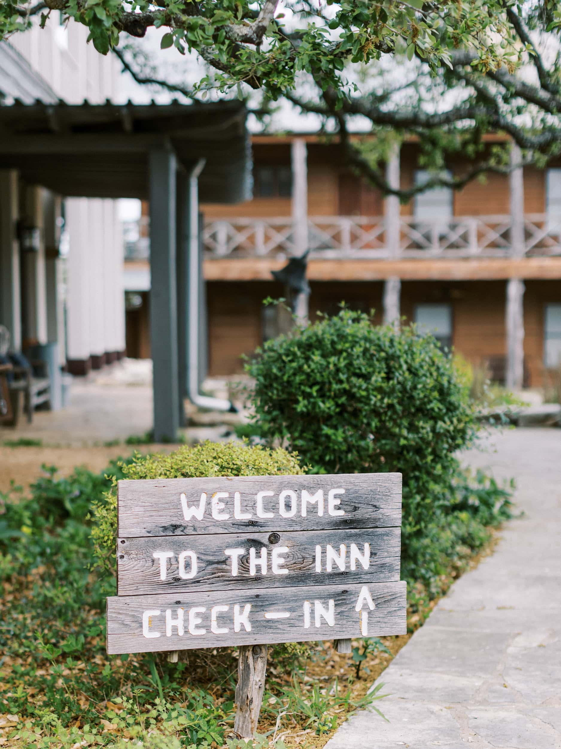 Intentional + Intimate Wedding at Sage Hill Inn | Briana + Alexander ...